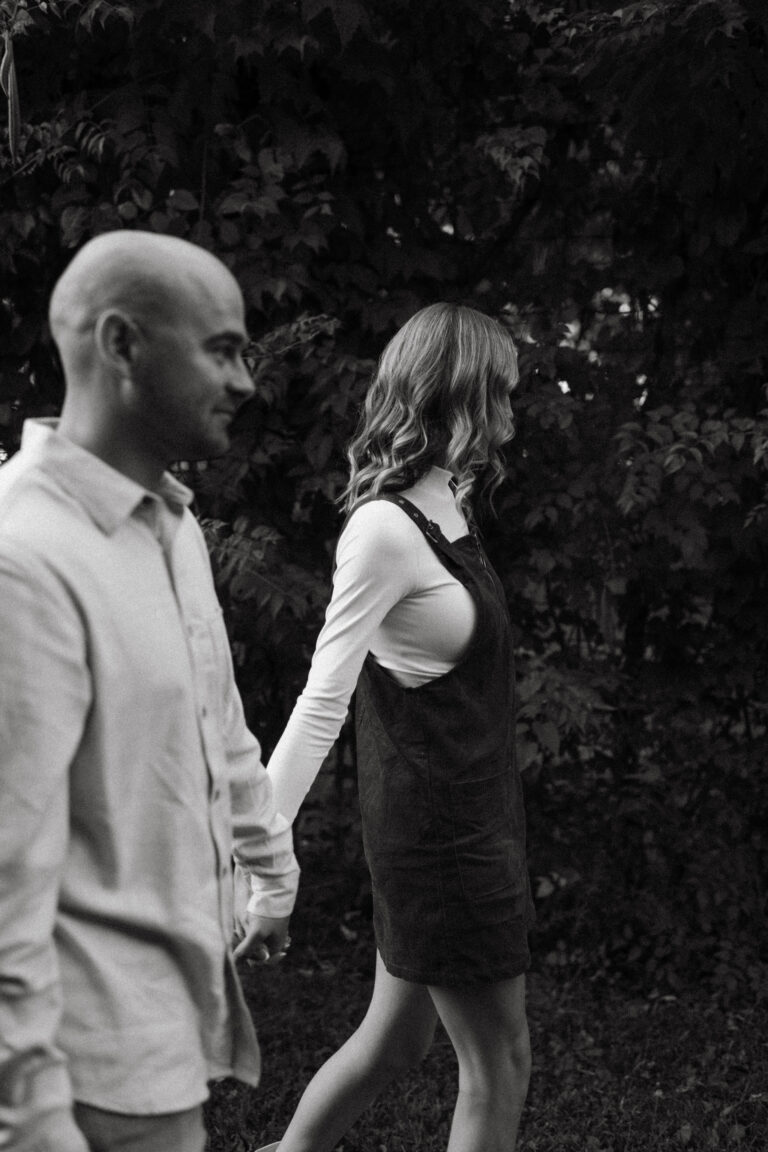 Engagements at Allerton Park in Champaign, IL | zimmerman-photography.com