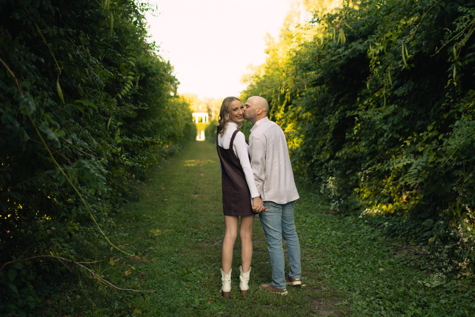 Engagements at Allerton Park in Champaign, IL | zimmerman-photography.com